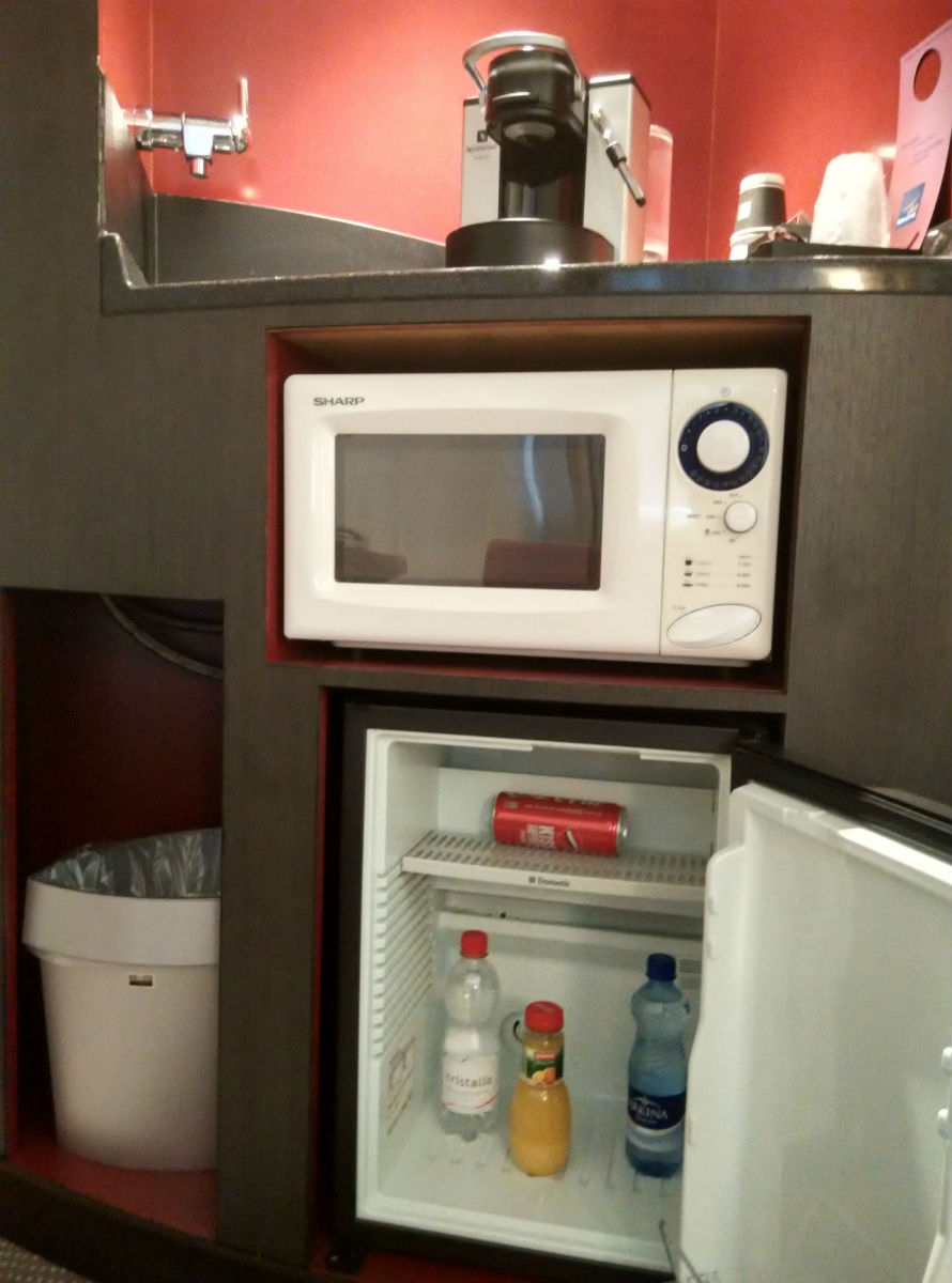 suite-novotel-geneva-mini-bar-2 | Verylvke
