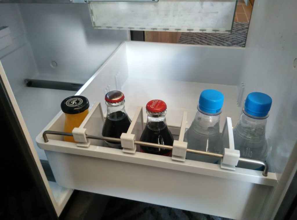 hilton-london-bankside-mini-bar | Verylvke