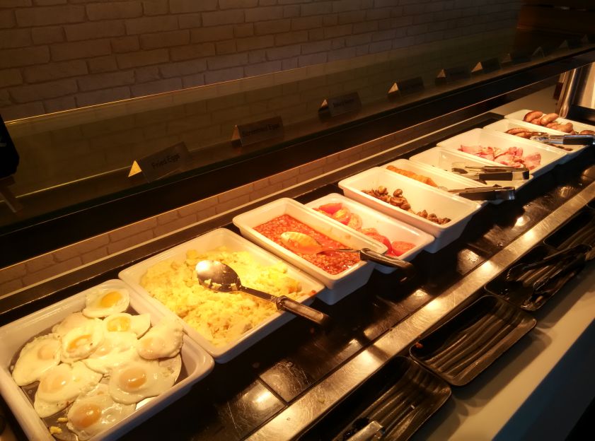 holiday-inn-basildon-english-breakfast | Verylvke