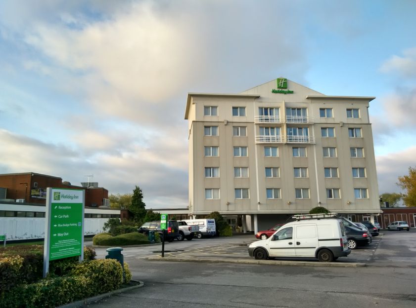 holiday-inn-basildon-exterior | Verylvke