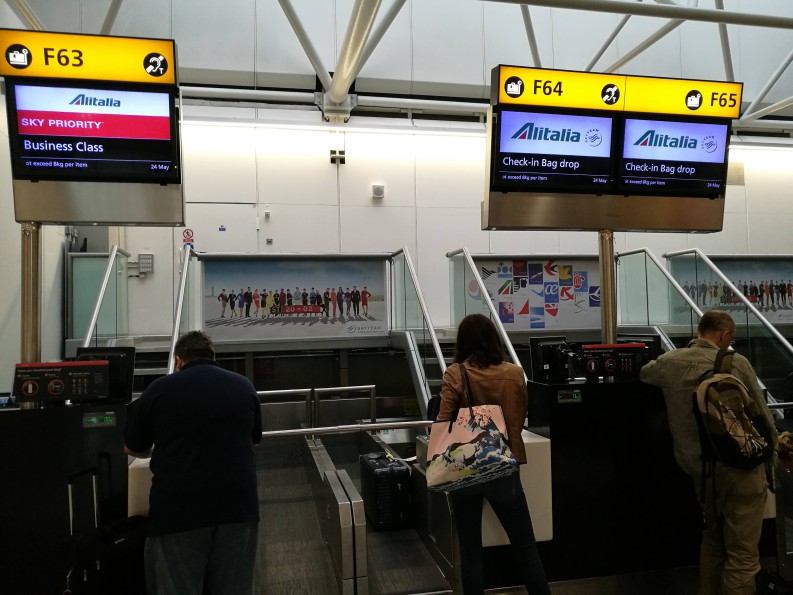 alitalia-a320-business-class-check-in | Verylvke