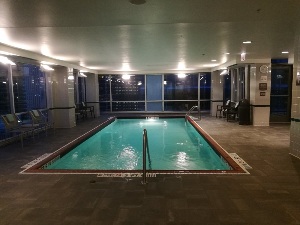 residence-inn-chicago-river-north-swimming-pool | Verylvke