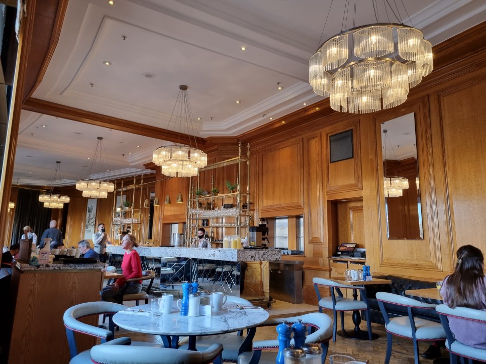 london-marriott-county-hall-restaurant-2 | Verylvke