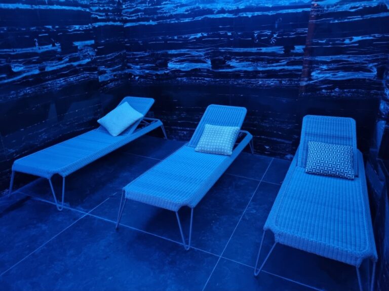 montcalm-east-spa-experience-room | Verylvke