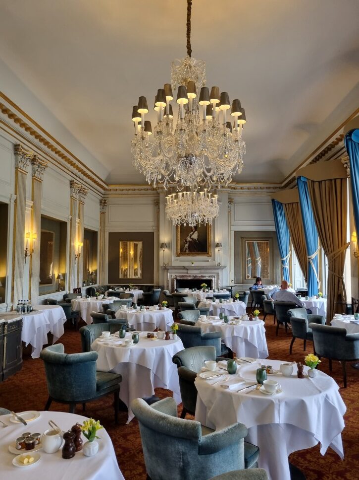 cliveden-house-restaurant-2 | Verylvke