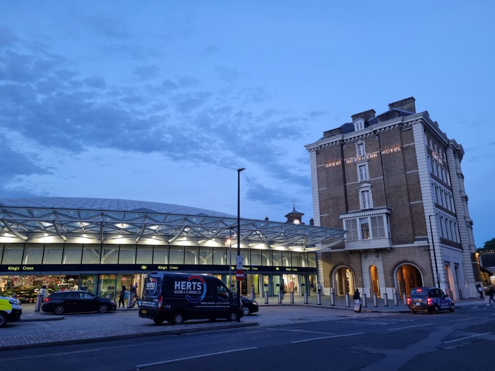 great-northern-hotel-building-2 | Verylvke