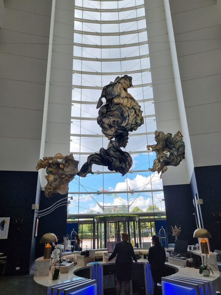 voco-st-davids-cardiff-lobby-1 | Verylvke