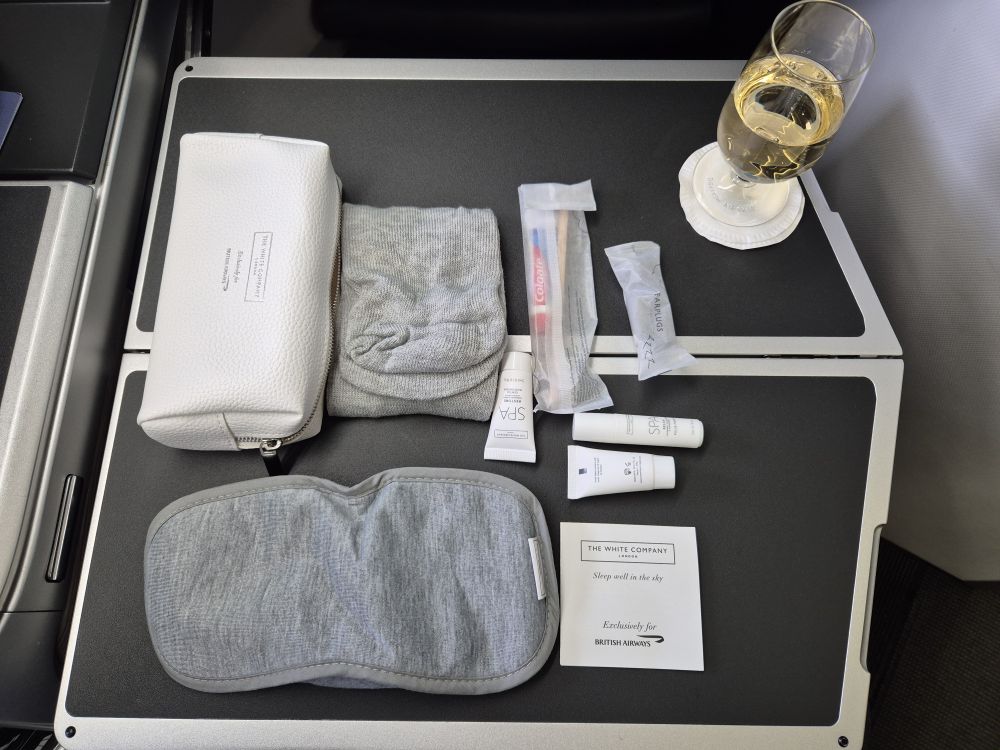 My review of British Airways’ 77W Club Suite | Verylvke