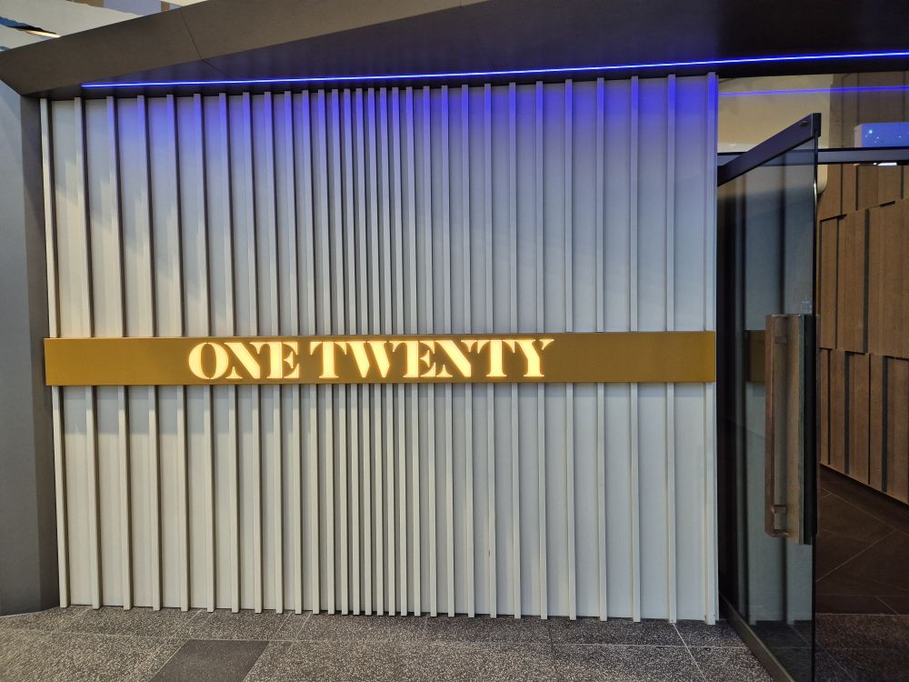 My review of One Twenty Club, Wembley Stadium | Verylvke